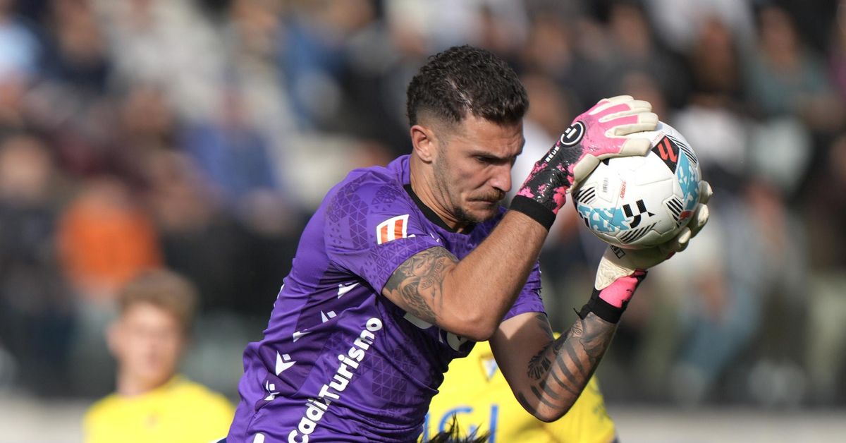 La reacción de Víctor Aznar tras el empate del Cádiz CF en Andorra