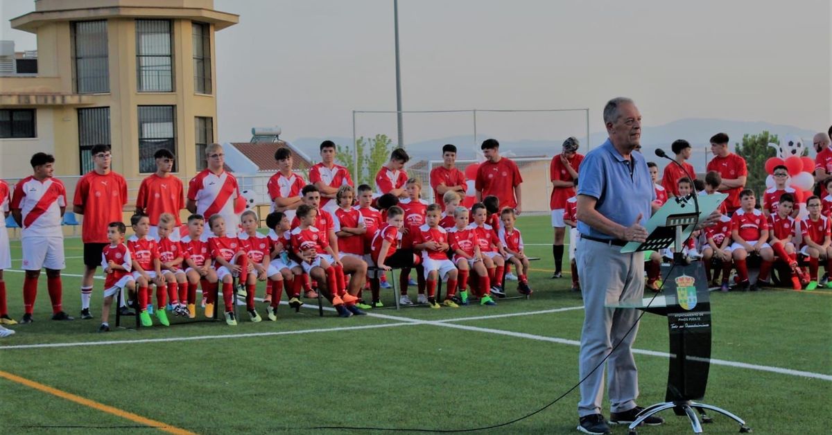 El campo de Las Alhomas de la localidad granadina de Casanueva-Zujaira ...