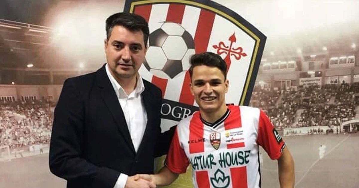 Álex Valerio, nuevo fichaje del Xerez CD