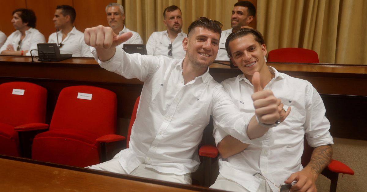 Alberto Toril, el héroe del ascenso, a la espera de reunirse con el ...