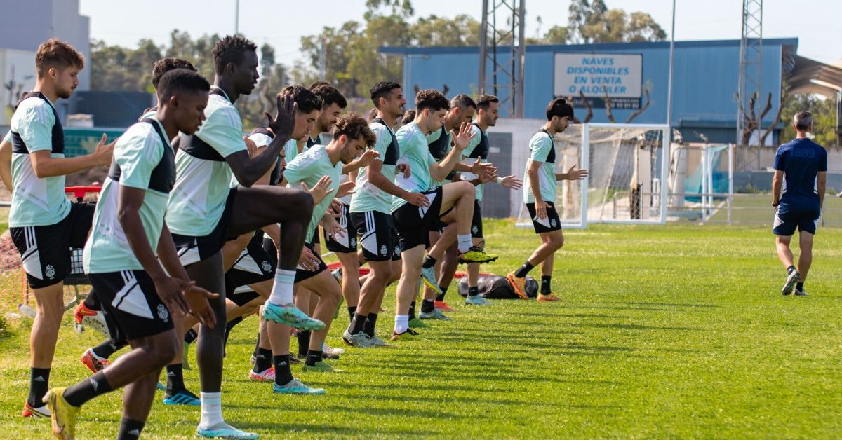 El Recre ve el partido del UCAM Murcia como el ensayo perfecto para ...