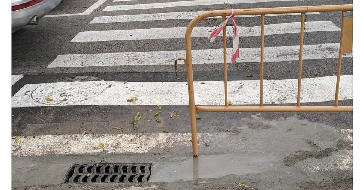 A los niños de San Felipe les arreglan los charcos