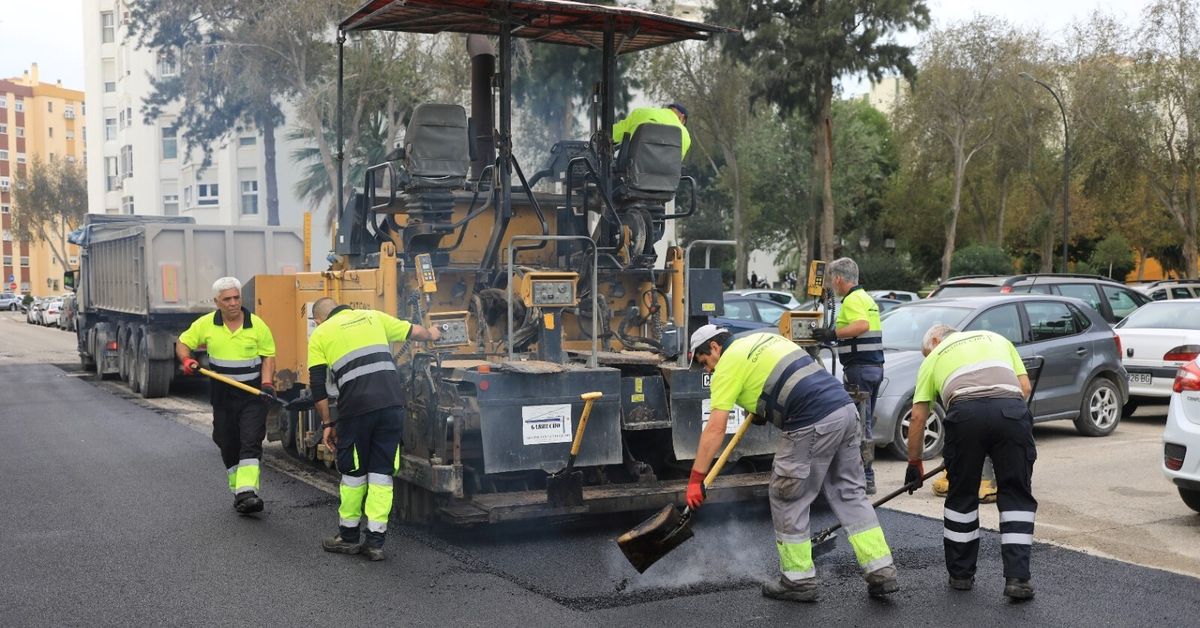 Avanzan las obras del plan de asfaltado en San Fernando