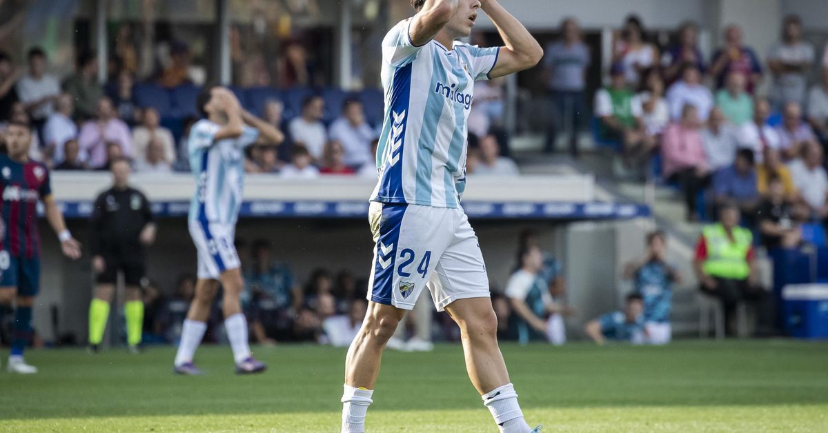 El Huesca le da un golpe de resultadismo al Málaga CF (1-0)