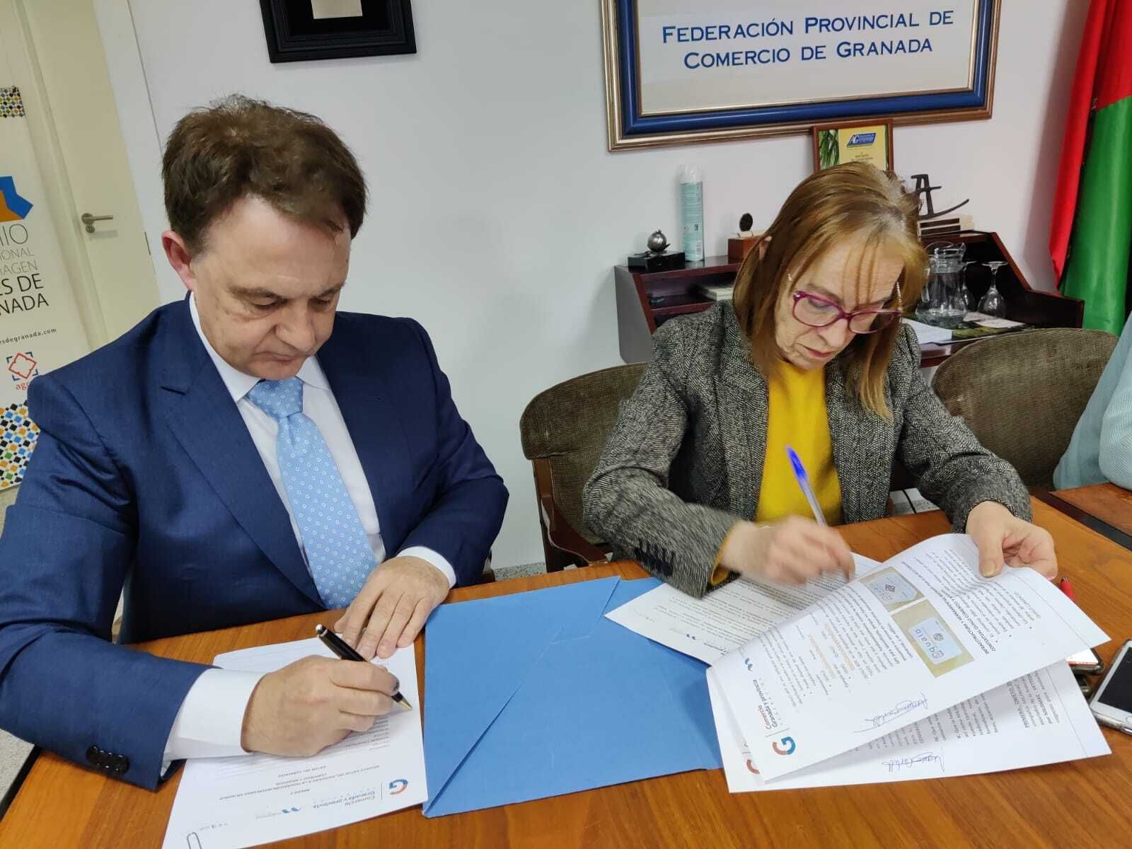 La Federación Provincial de Comercio de Granada y QUALO firman un ...