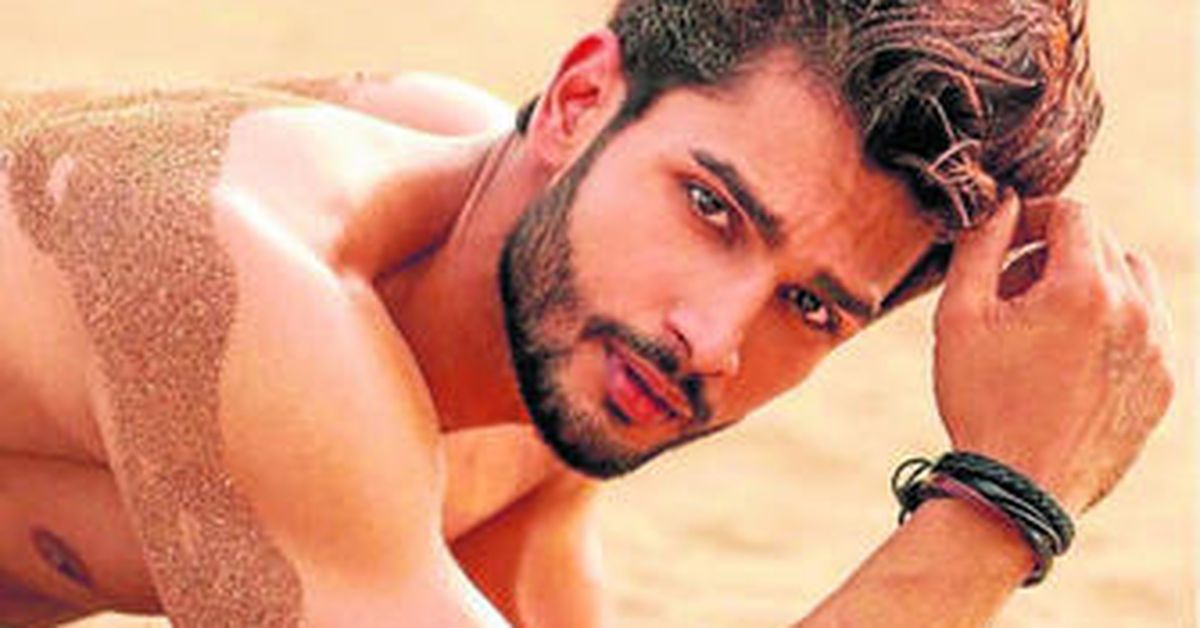 Actor, hindú y el más guapo del mundo