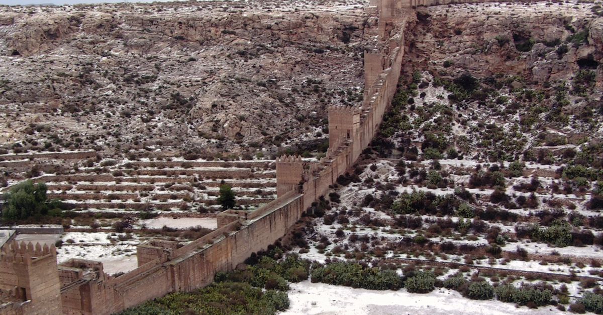 Ruta para conocer los encantos de la Muralla de Jayrán