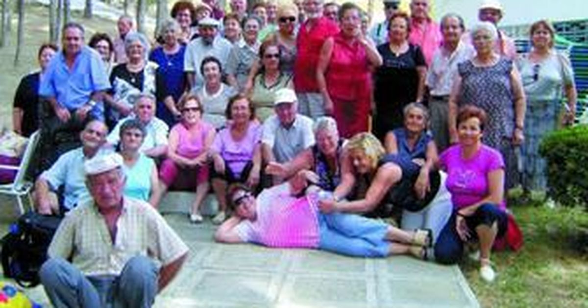 Los mayores de Pulpí en las aguas termale