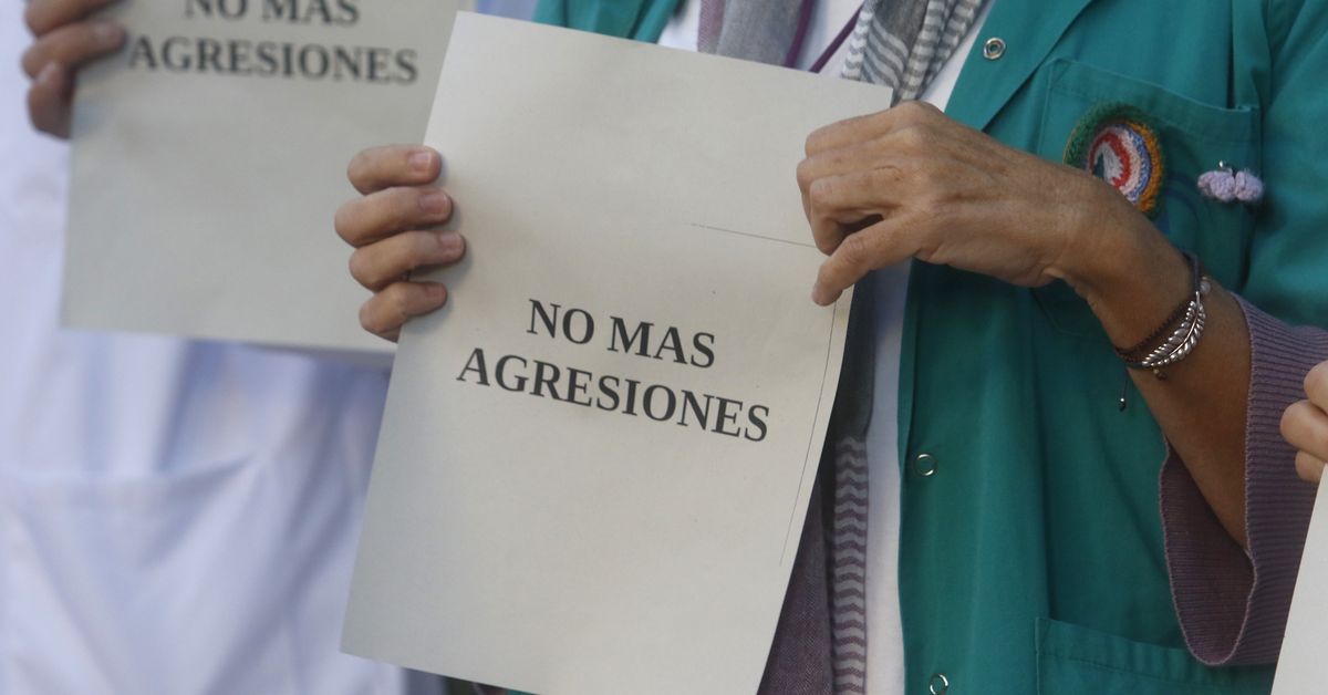 Tres médicas y una enfermera insultadas en una semana por sus pacientes ...