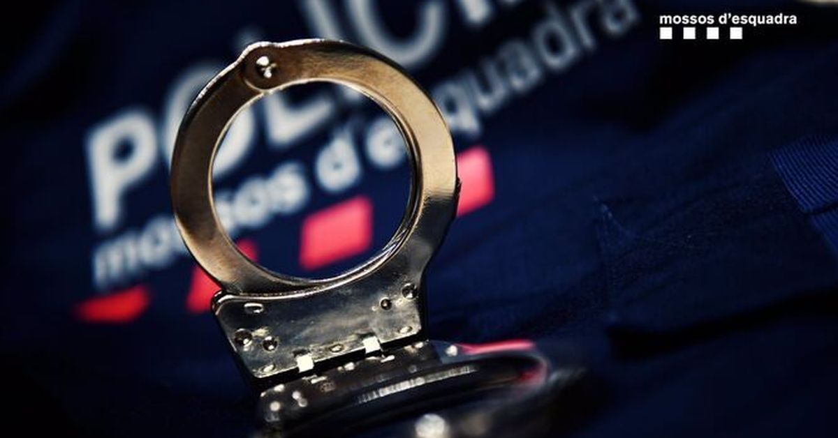 La joven Adaia López, en búsqueda y captura tras arrancarle la lengua a ...