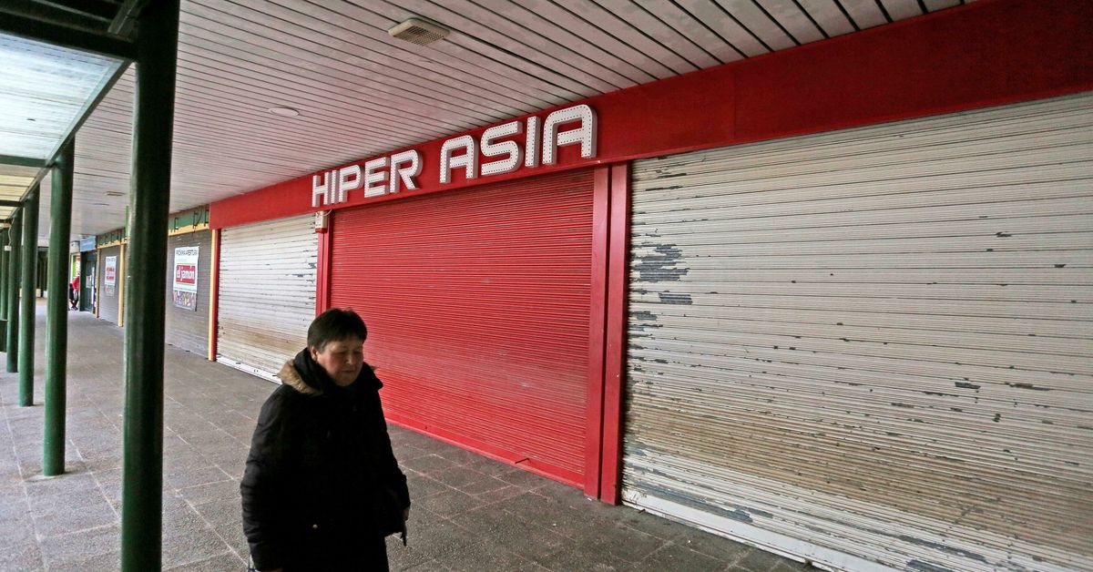 El Hiper Asia de Merca 80 también echa el cierre