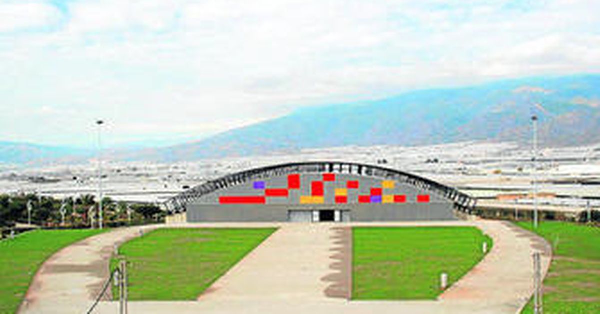 El nuevo Recinto Ferial ya presume de contar con un nuevo alumbrado