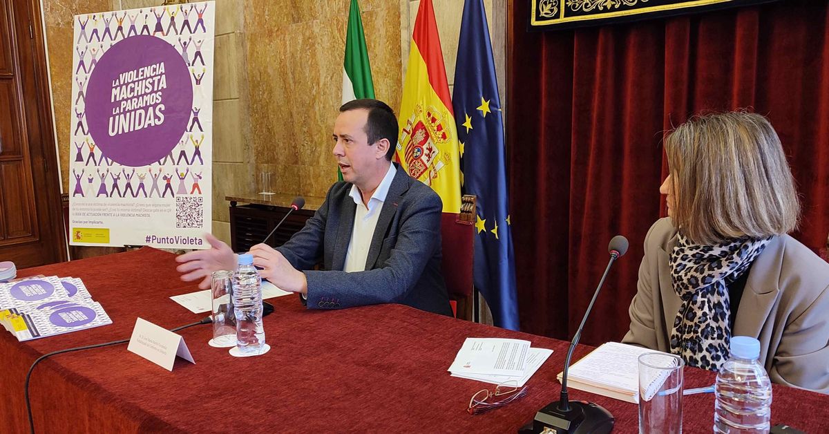 Empleados públicos se convierten en agentes del Punto Violeta