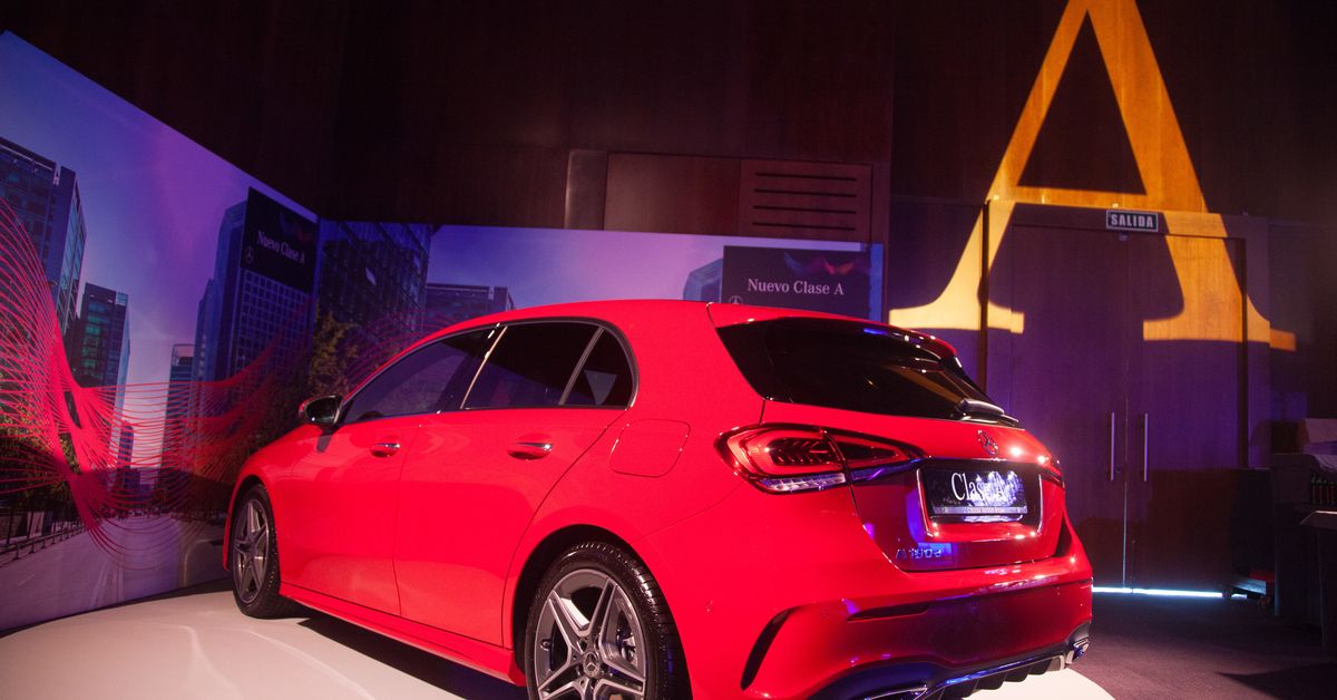 Concesur y Fervial presentan el nuevo Mercedes Clase A en Sevilla