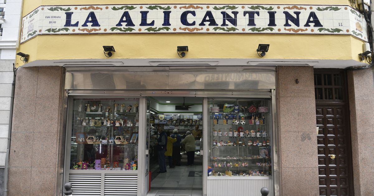 La Alicantina, un comercio señero de Algeciras