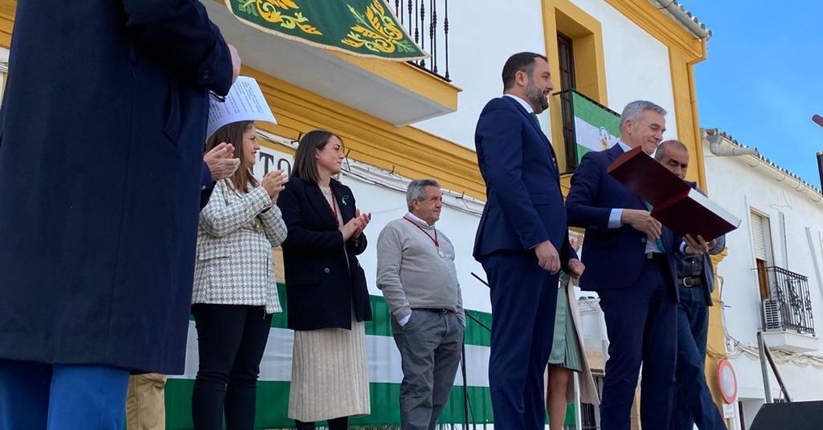 Fernando, 'el de Josefina', es nombrado Hijo Predilecto de Algar