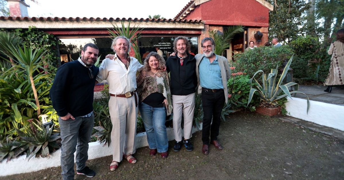 La sala Nando Argüelles inaugura una exposición colectiva para ...