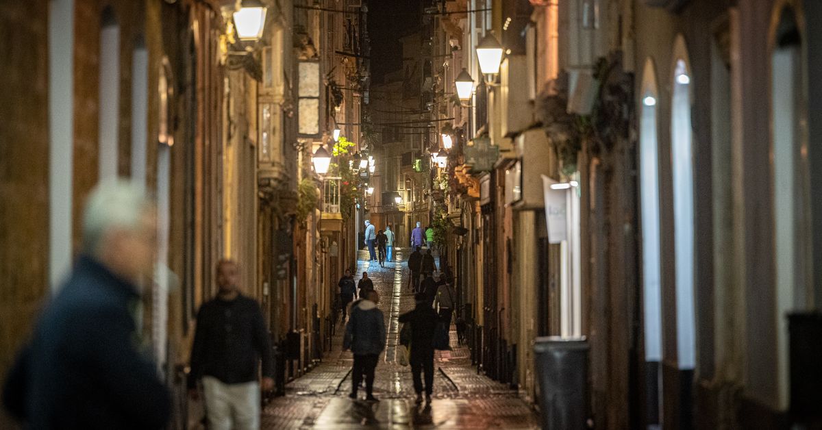 Expertos dejan en evidencia a Kichi y su plan contra el cambio ...