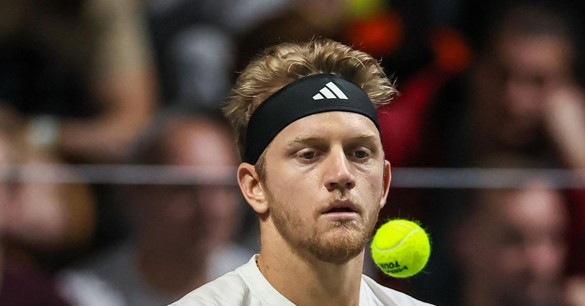 Alejandro Davidovich, eliminado en primera ronda en Brisbane ante Nakashima