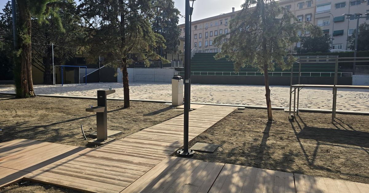 La Universidad de Granada ya cuenta con sus nuevas pistas ...