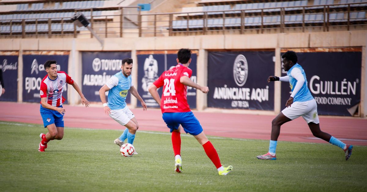 Álex Chico, uno de los héroes celestes en el derbi, se apunta al ...