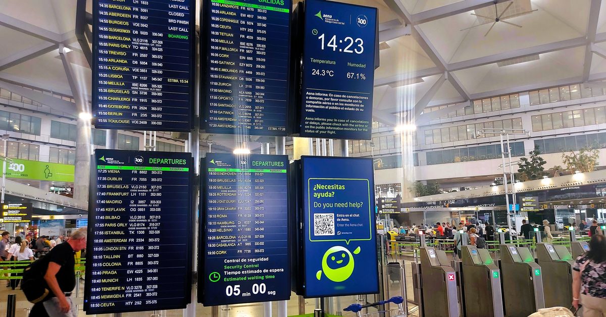 Oli, el asistente virtual de Aena, 'aterriza' en el aeropuerto de Málaga