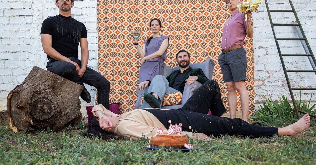 Dos Proposiciones y el milagro de cumplir los 18