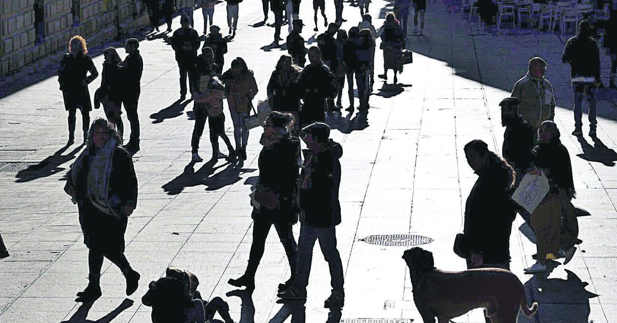 La población de Málaga crece hasta los 1,78 millones gracias a los ...