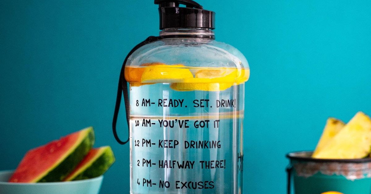 Estas botellas de agua rellenables tienen la mejor relación calidad precio