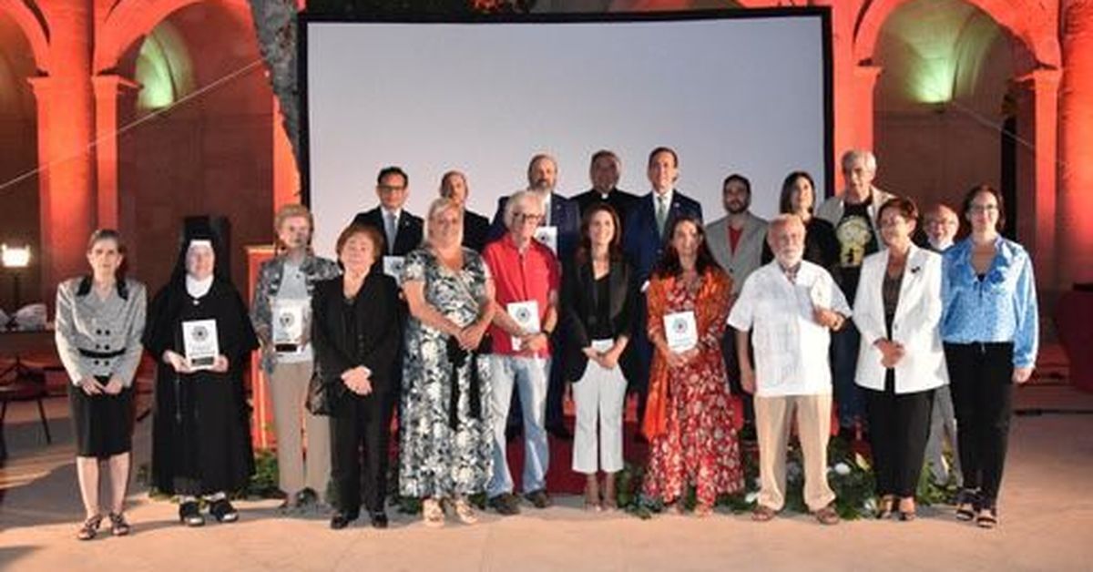 La AAVV Casco Histórico de Almería entrega sus premios más emotivos