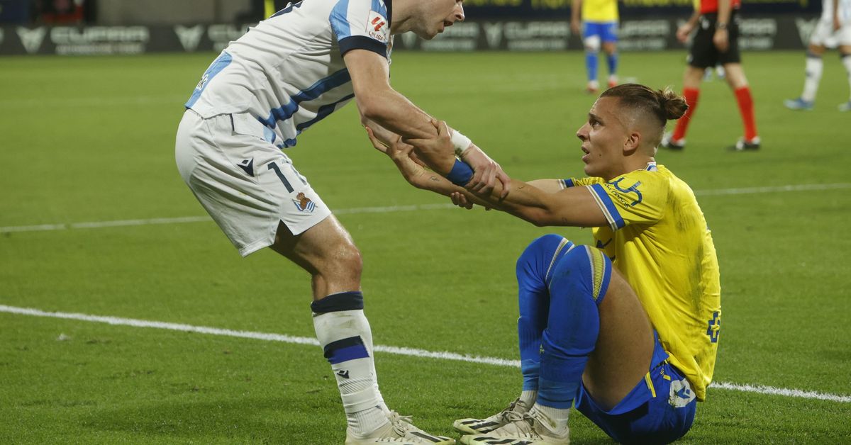 Iván Alejo valora la imagen del Cádiz CF