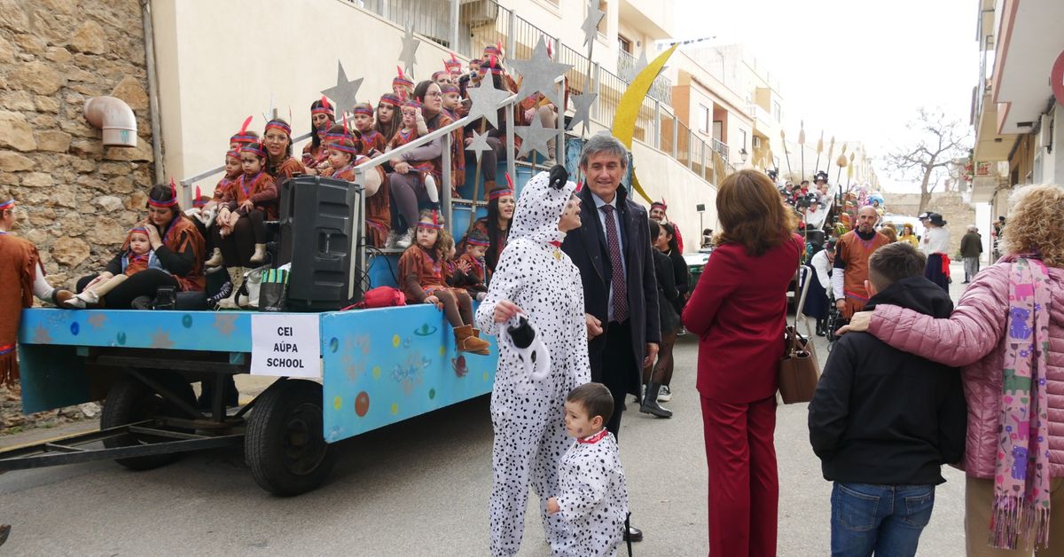 Ya es Carnaval en Adra: los niños, los primeros en disfrazarse