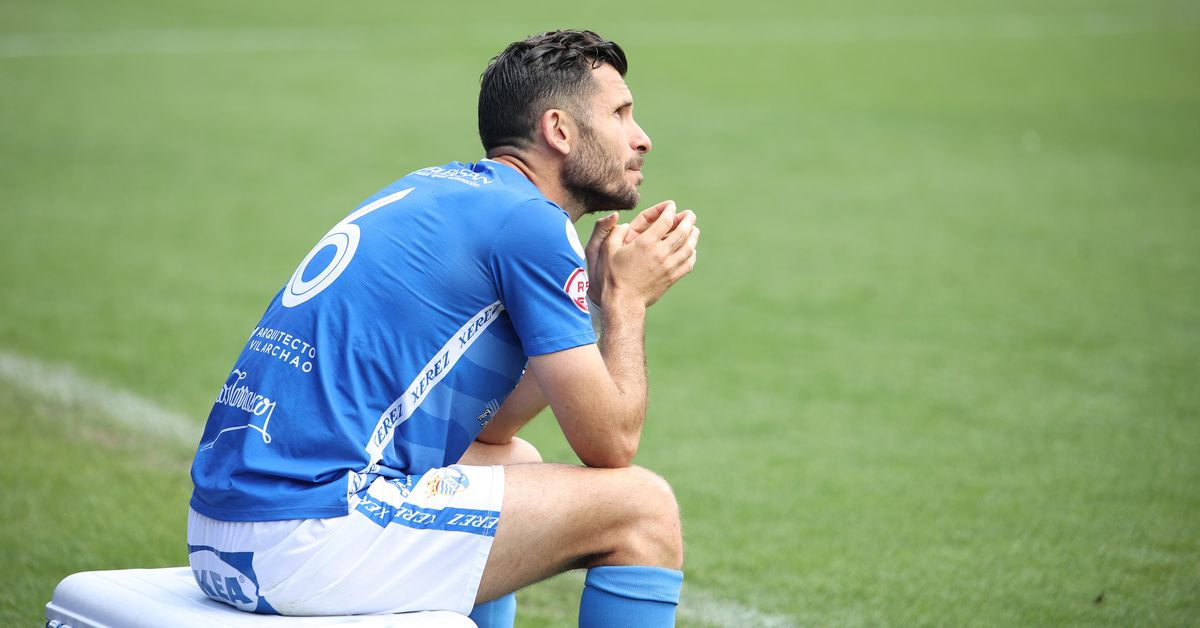 Álex Colorado, el adiós de un capitán que deja huella