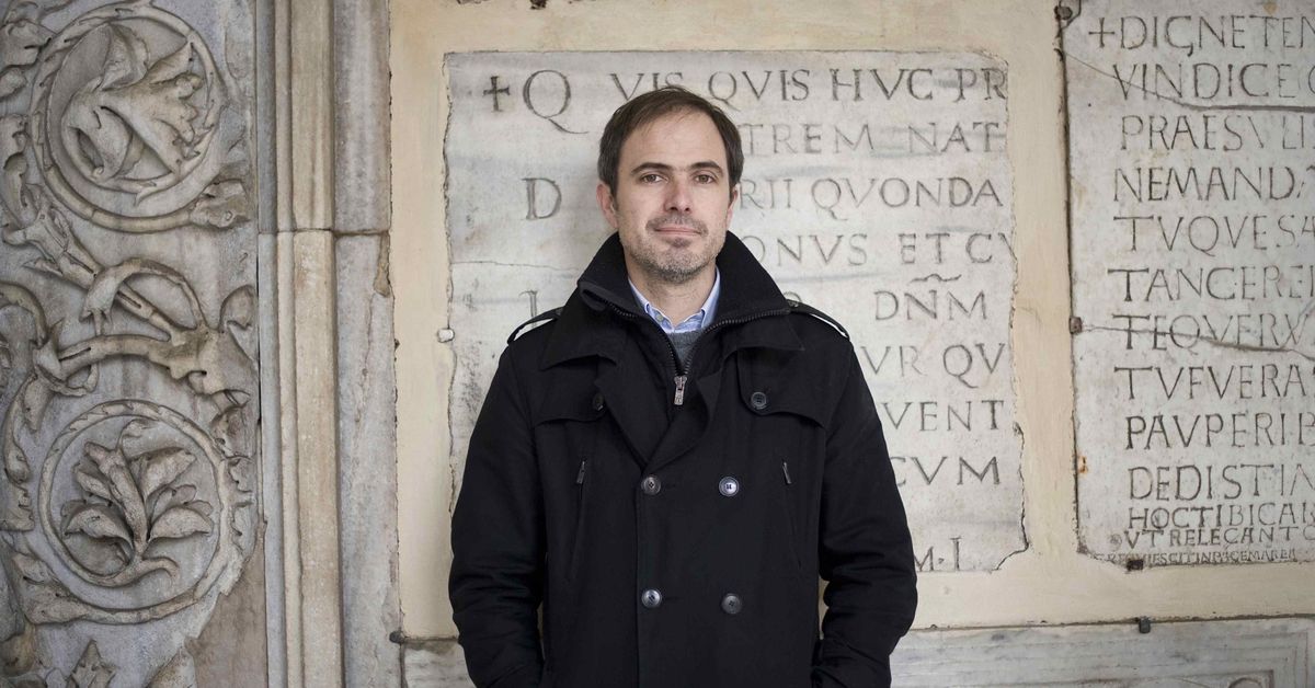 Íñigo Domínguez | Periodista: "En la vida real, los mafiosos italianos ...