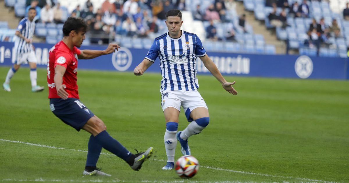 David del Pozo, la perla del banquillo del Recre