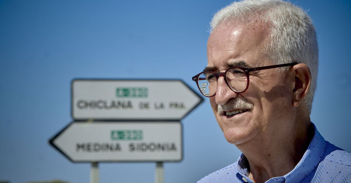 Esta ha sido la trayectoria política de Manuel Jiménez Barrios