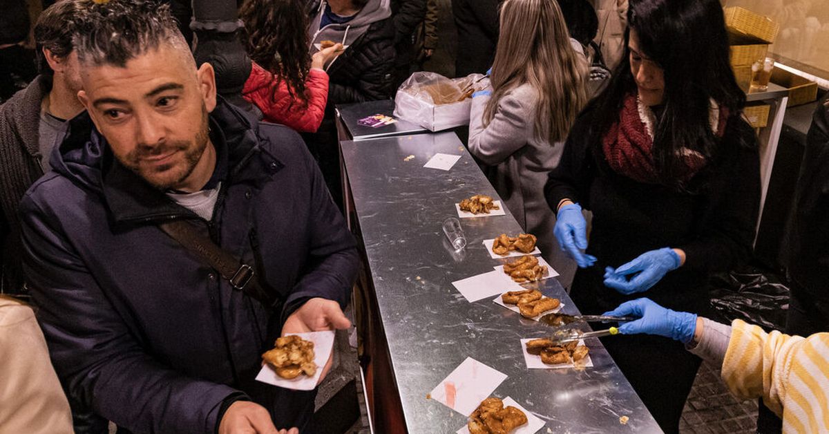 Fechas gastronómicas del Carnaval de Cádiz 2024: cuándo es la pestiñada ...