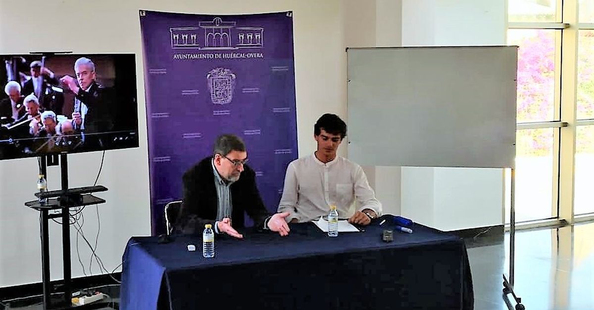 Igor Verbitsky protagoniza las jornadas de Divulgación Musical de Diesis y Diputación en Huércal ...