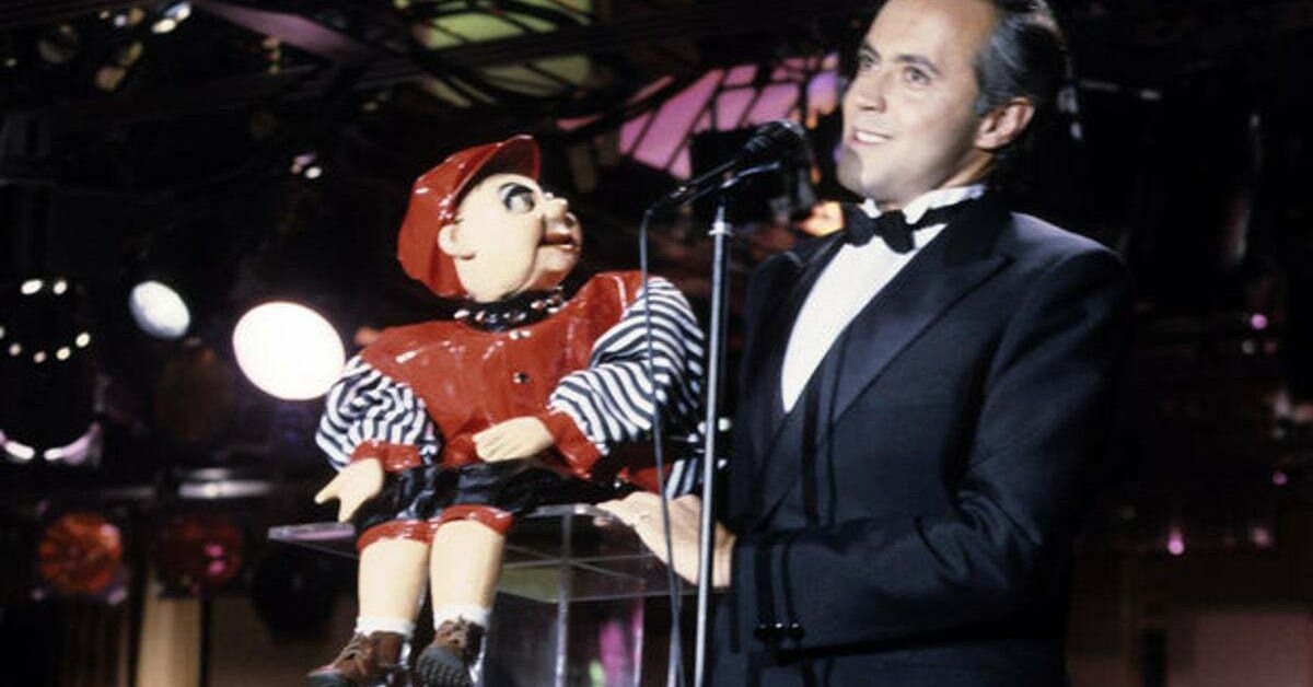 ¿Qué une al muñeco Monchito con el éxito del terror español?