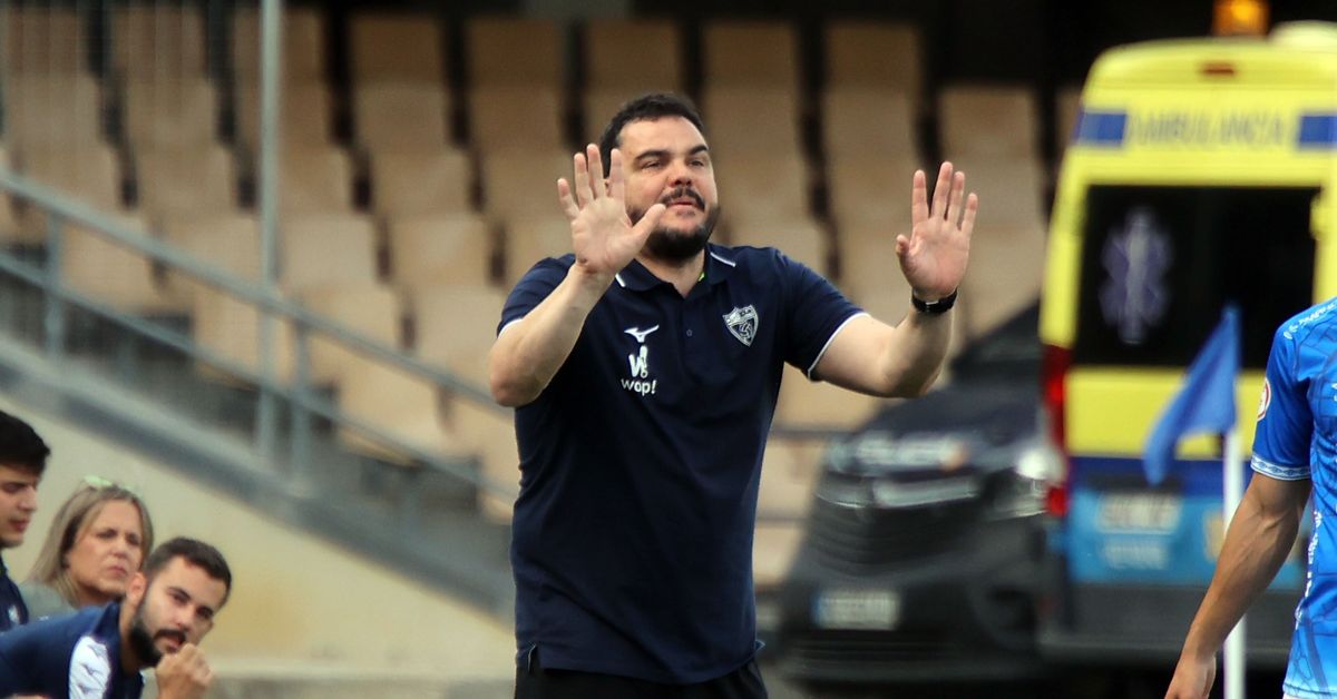 Antonio Jesús Cobos es el nuevo entrenador del Ciudad de Lucena