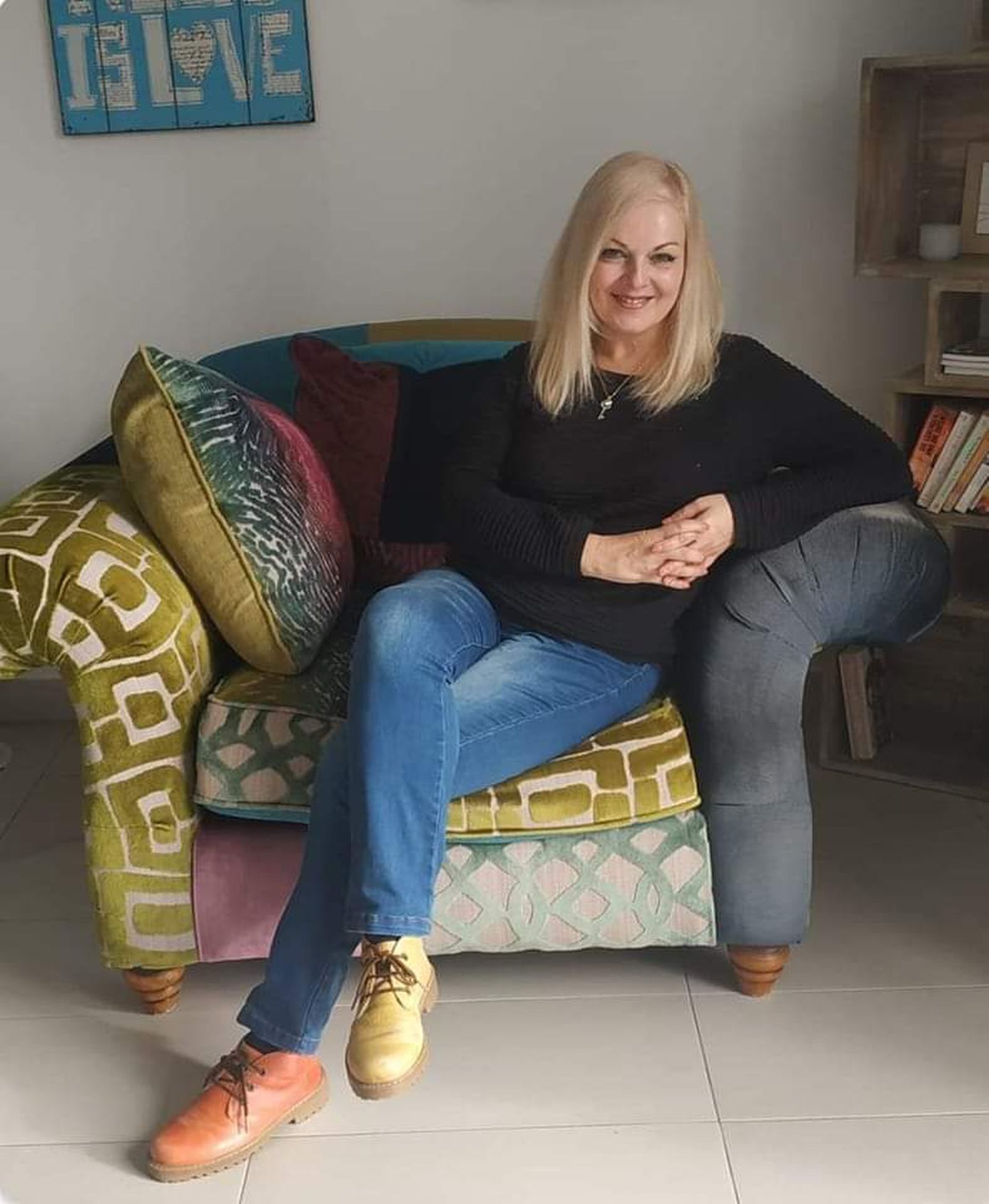 Gente de aquí y de allá: Lúa Martín: Dramaturga enamorada de Punta Umbría