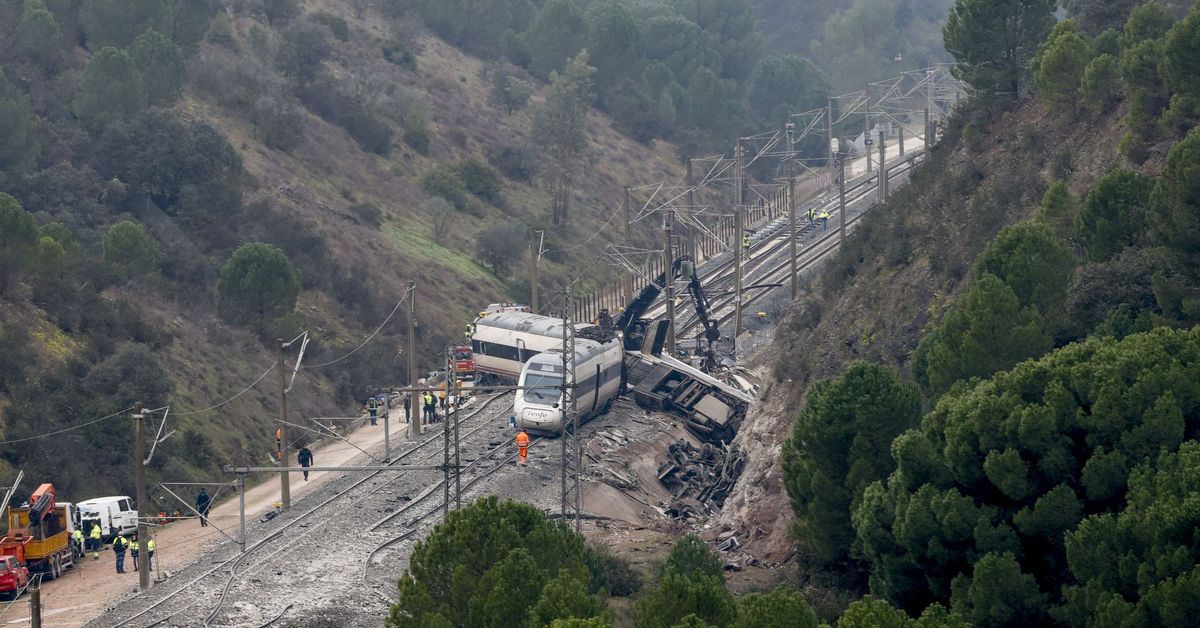 Atocha intentó contactar sin éxito con el maquinista del Alvia ...