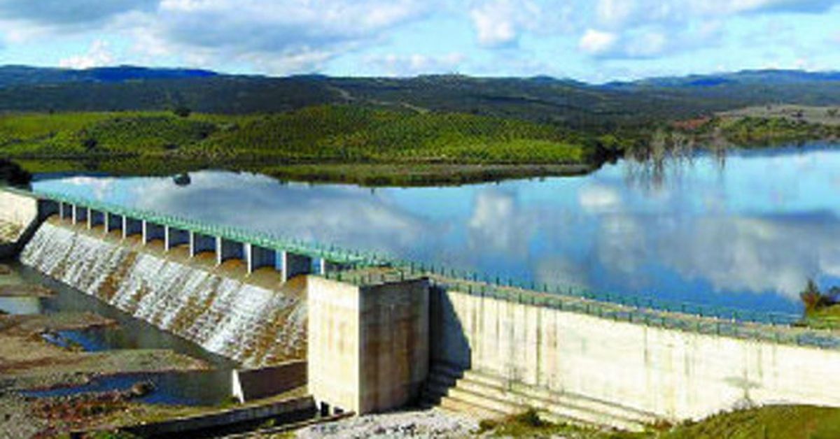 Infraestructura - Reactivan las obras de las conducciones del embalse ...