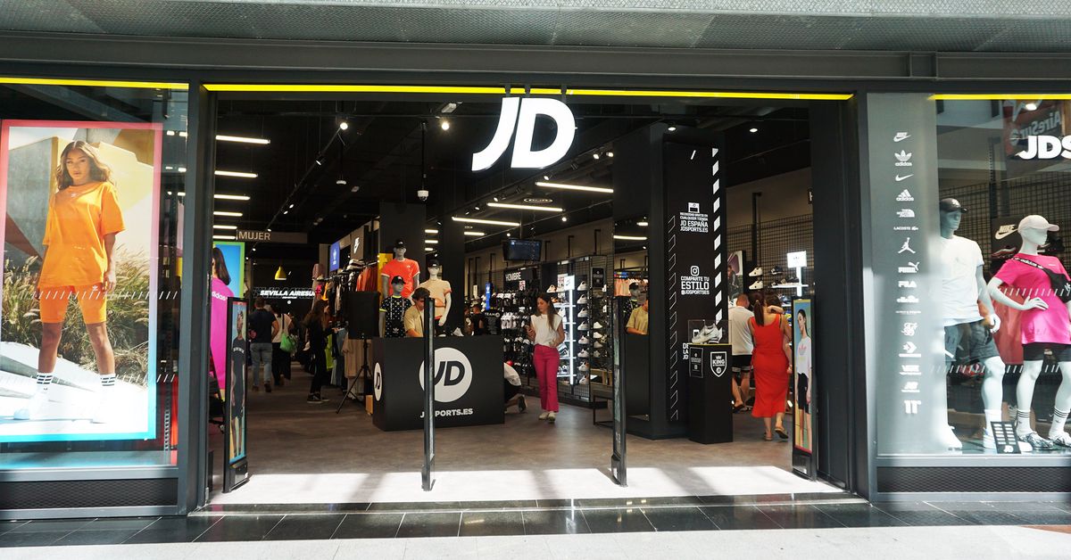 JD Sports necesita 15 trabajadores para su nueva tienda en Marbella
