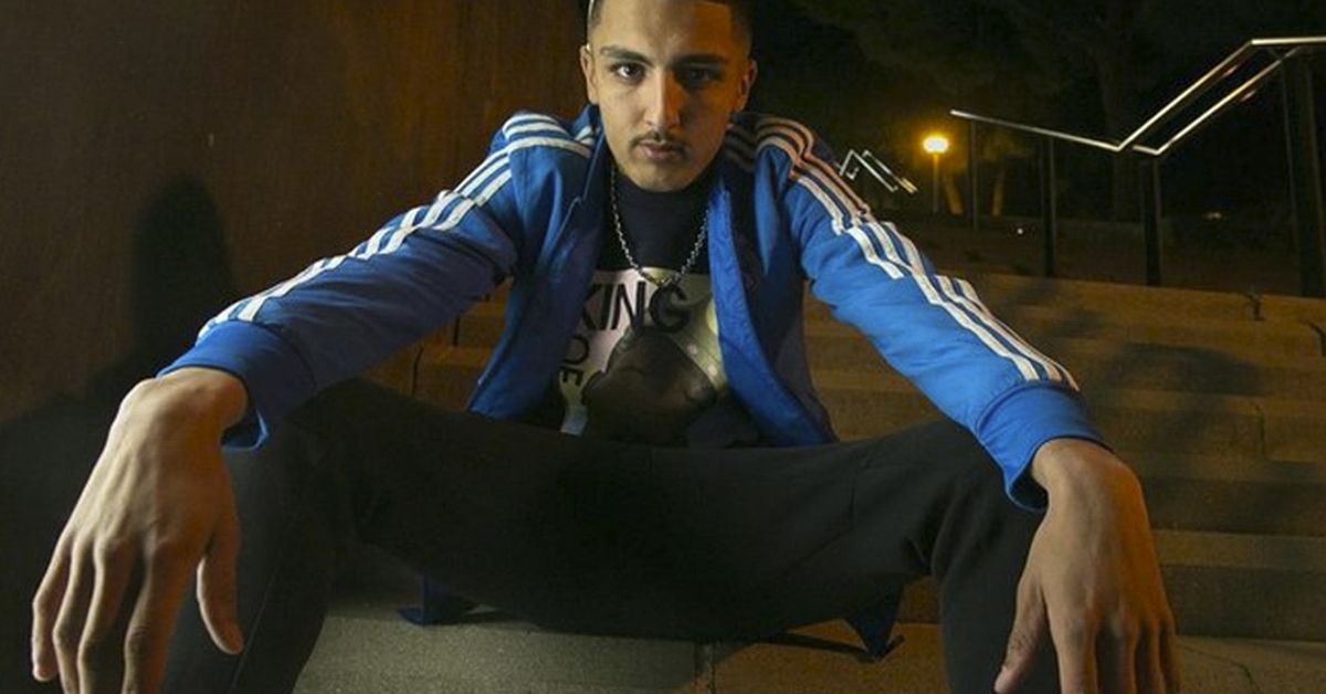 Buscan a la ex pareja del rapero Morad por presuntamente apuñalar a su ...