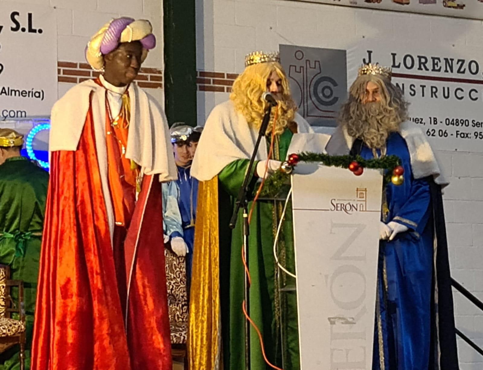 Serón disfruta de la llegada de los Reyes Magos en el Pabellón ...