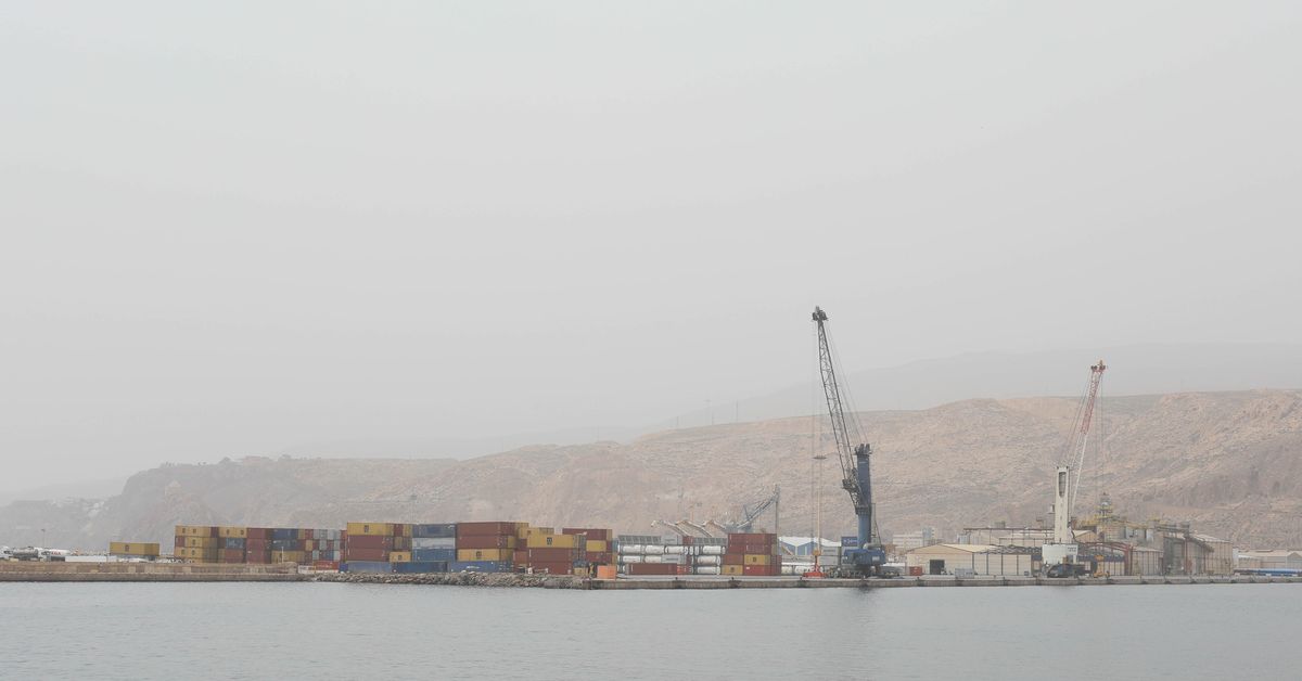 Las imágenes que deja la calima en Almería este sábado