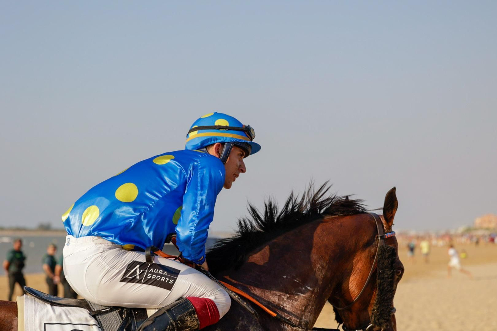 Imagen de la segunda jornada del ciclo final de las Carreras de Caballos de Sanlúcar 2025