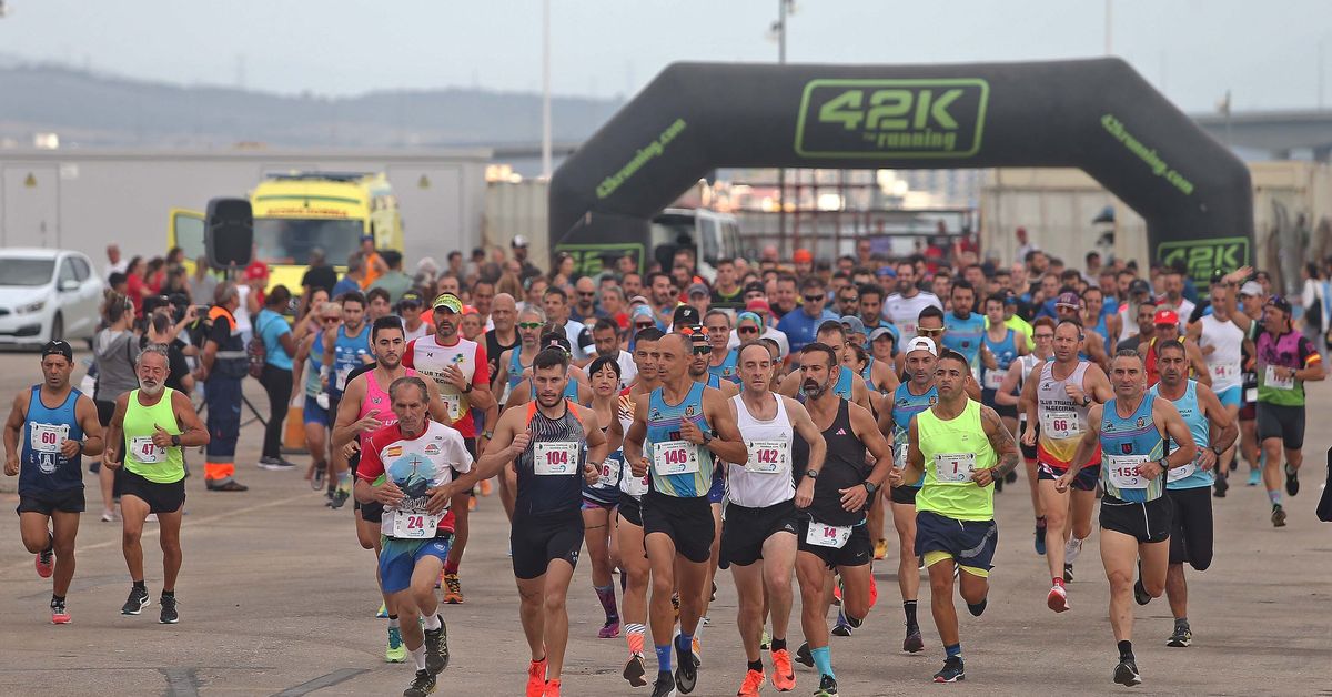 Fidel Ruiz y Fátima Porras, campeones de la XXV Carrera Popular Virgen ...