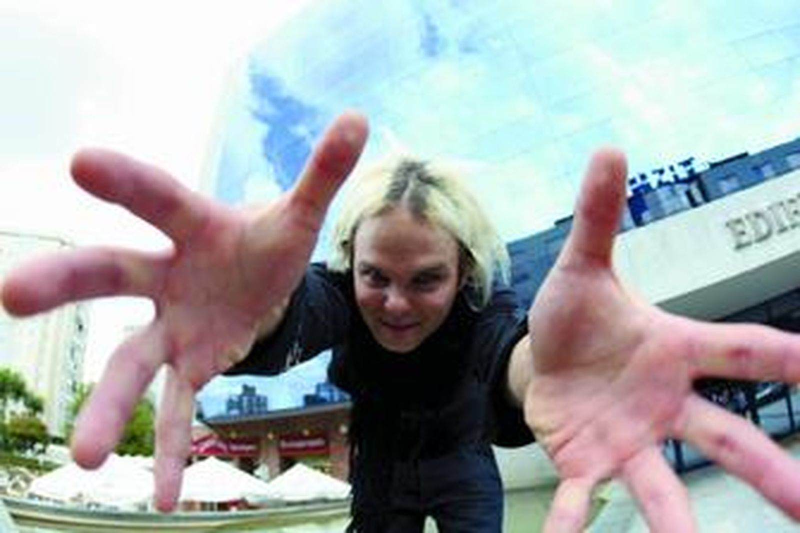 'Black Roses', el nuevo disco 'death pop' de The Rasmus